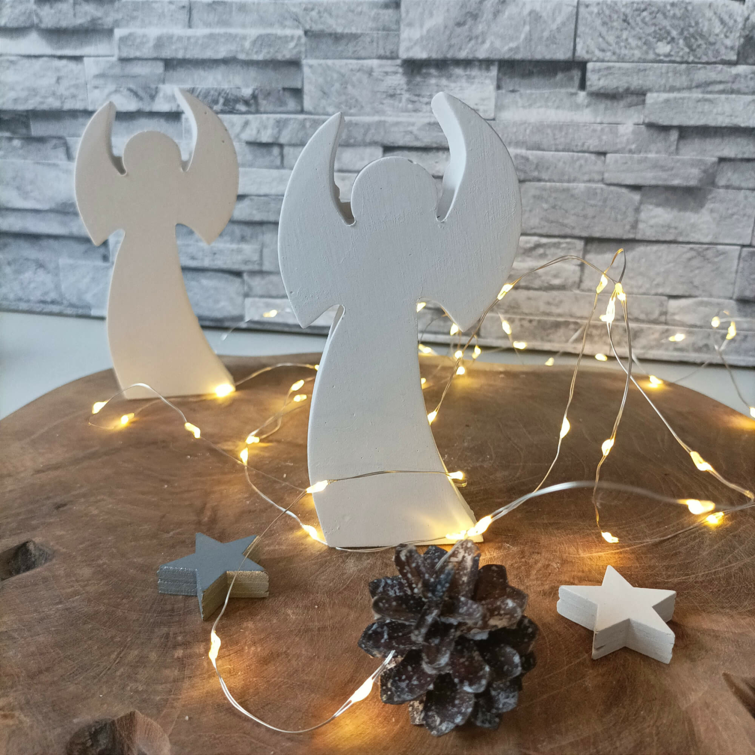 Deko Engel aus Raysin - Ein Hauch von Emotion und Eleganz