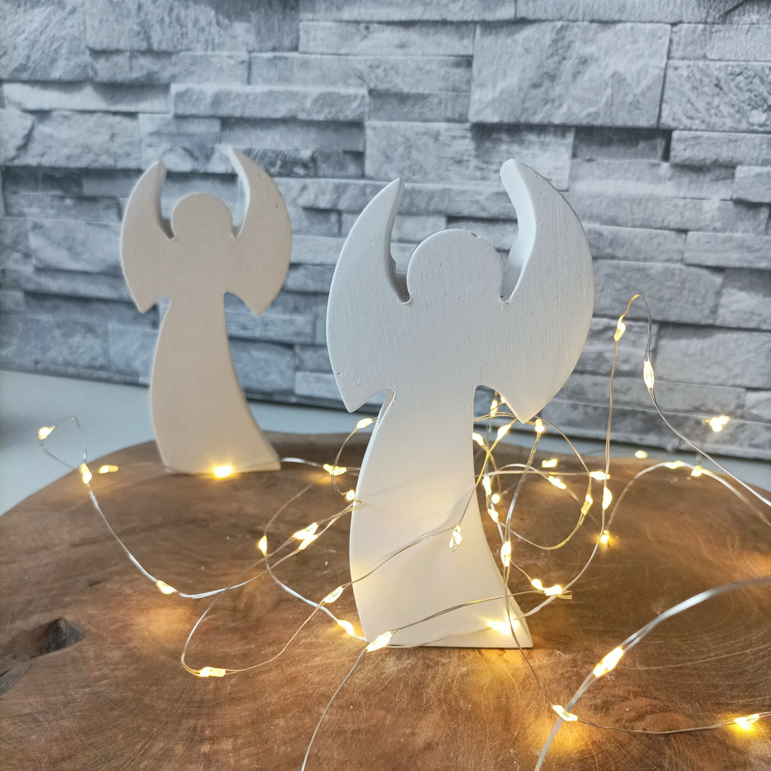 Deko Engel aus Raysin - Ein Hauch von Emotion und Eleganz